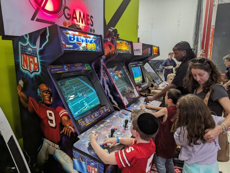 Arcade Machine Rentals Vintage Cabinets And Pinball Games Done